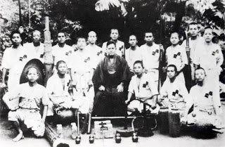 Hojo undo: Métodos de entrenamiento olvidados del karate tradicional ...